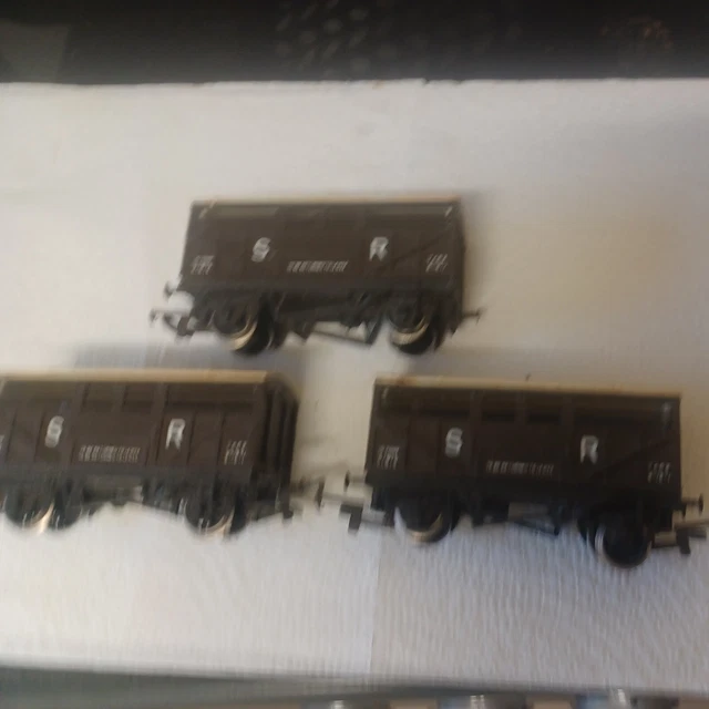 HORNBY SR CATTLE Trucks £8.00 - PicClick UK