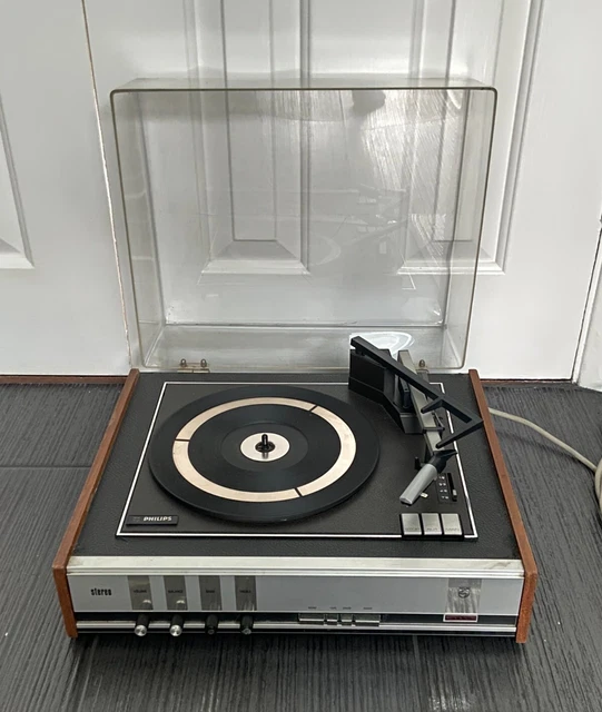 VINTAGE RETRO PHILIPS 13GF826 1973 Record Player Rare Model UNTESTED £ ...