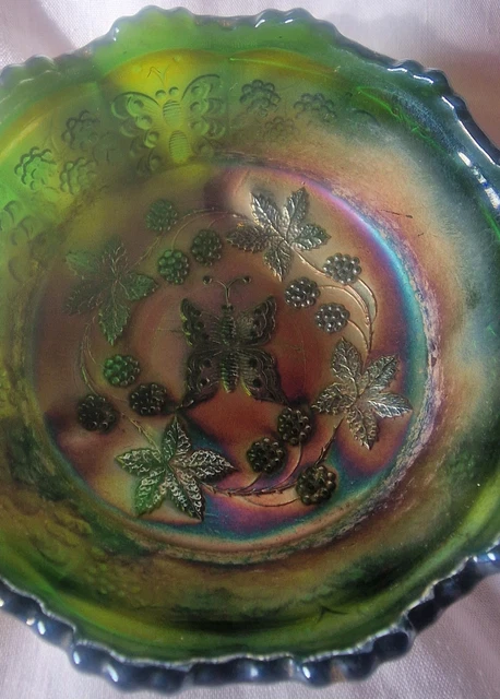 RARE VINTAGE FENTON Carnival Glass Green Butterfly & Blackberry 3 ...