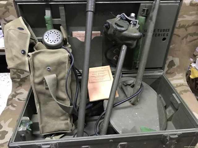 MINE DETECTOR SCR-625-F Cercamine originale U.S. Army interamente a ...