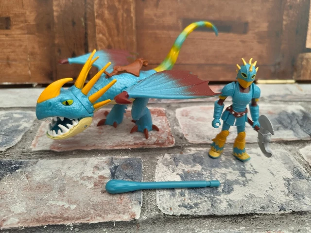 HOW TO TRAIN your Dragon Bundle The Hidden World Stormfly and Astrid £ ...