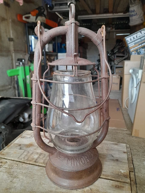 VINTAGE OLD LARGE Bat Minor model storm or hurricane lantern. £19.95 ...