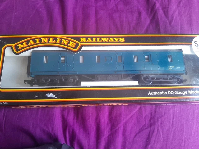 MAINLINE OO GAUGE model railway 50' parcels van BG BR blue £8.63 ...