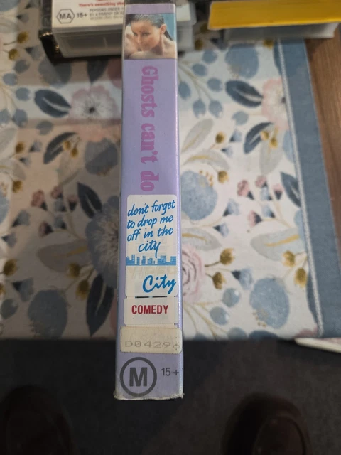 GHOSTS CAN’T DO It [VHS] RCA Columbia Hoyts Video Big Box Ex-Rental ...