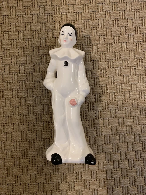 VINTAGE PIERROT CLOWN Porcelain 1980's Ornamental Figure £14.99 ...