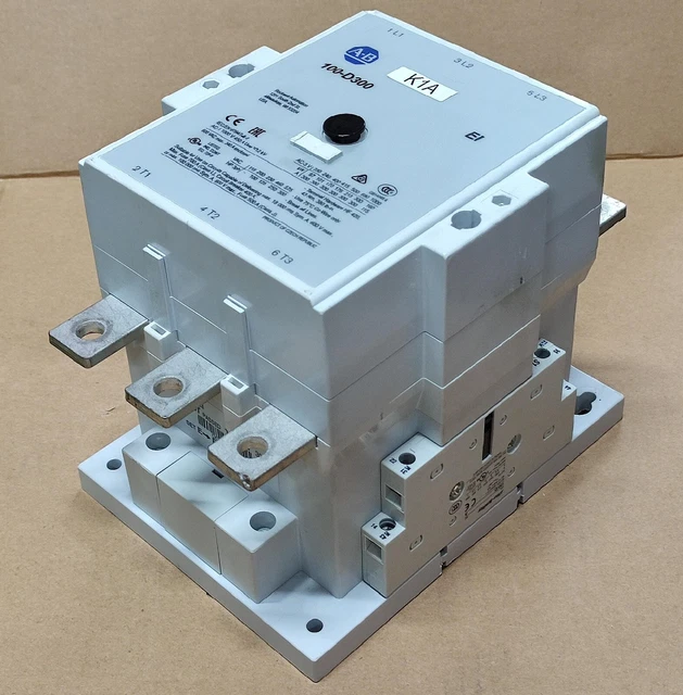 100-D300 ALLEN BRADLEY 3 Phase Contactor Coil Voltage 110Vac Mint ...