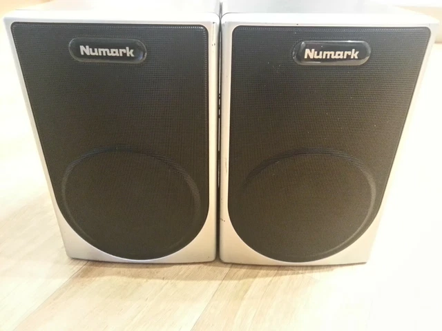 NUMARK M20 POWERED Monitor Speakers £30.00 - PicClick UK
