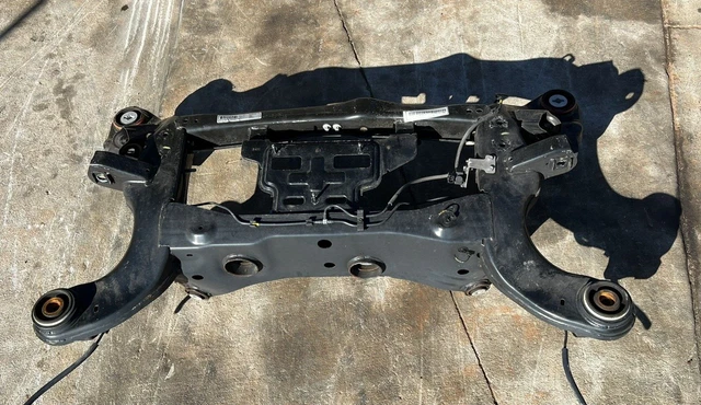 2014-2019 MASERATI GHIBLI OEM Rear Suspension Subframe Crossmember K ...
