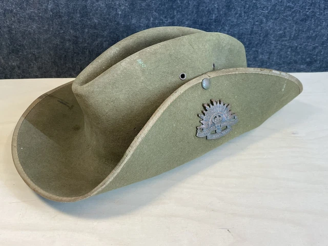 VINTAGE WW2 AUSTRALIAN Military Slouch Hat Badge Carr Aust Stud $320.00 ...
