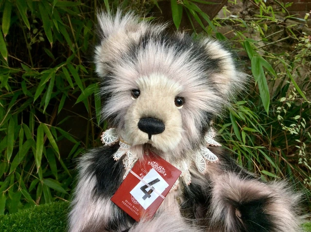 CHARLIE BEARS SOFIA (4) Exclusives Collection - 2025 Plush - BEAR SHOP ...