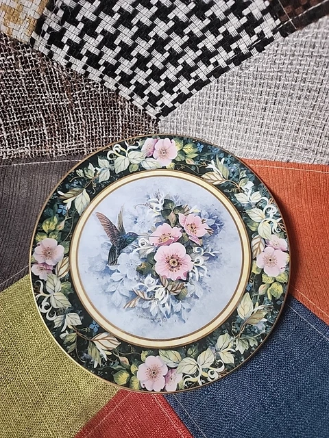N°1 ASSIETTE COLIBRI ROYAL DOULTON Ed.FRANKLIN Porcelaine Fine Chine ...