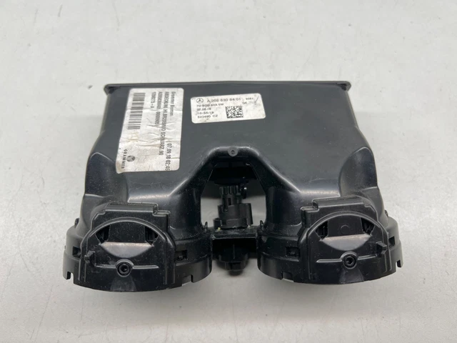 ORIGINAL MERCEDES BENZ W205 C-Kl. Luftdüse Hinten A2058308401 #K33 EUR ...