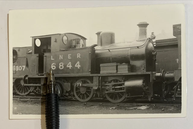 LNER RAILWAY LOCOMOTIVE PHOTOGRAPH 6844 Kittybrewster C182 £2.99 ...