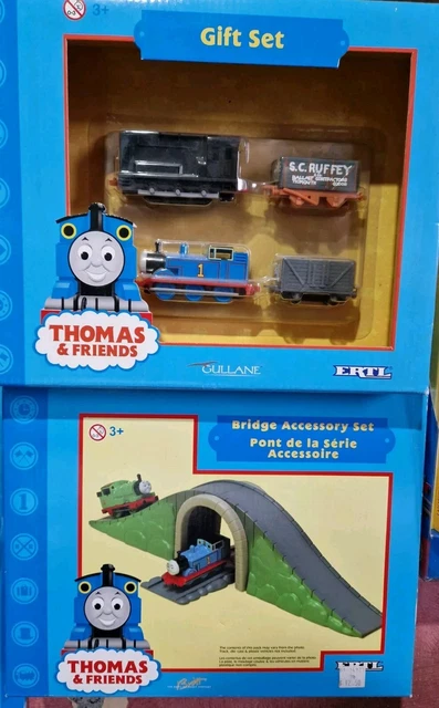 VINTAGE ERTL THOMAS The Tank Engine & Friends Gift Pack & Accessory £65 ...