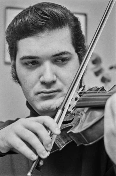 ISRAELI-AMERICAN VIOLINIST PINCHAS Zukerman UK March 1972 OLD PHOTO EUR ...