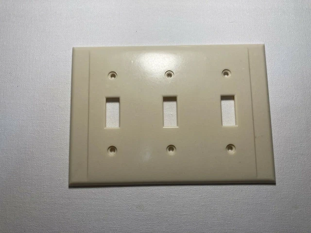 VINTAGE SMITH AND Stone Triple Switch Electrical Cover in Almond $14.99 ...