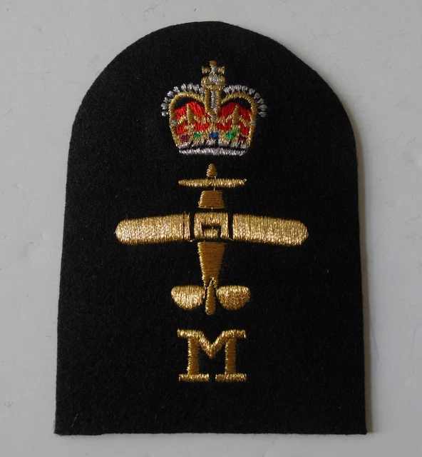 ROYAL NAVY PETTY Officer Air Engineering Mechanic Uniform Branch Badge ...