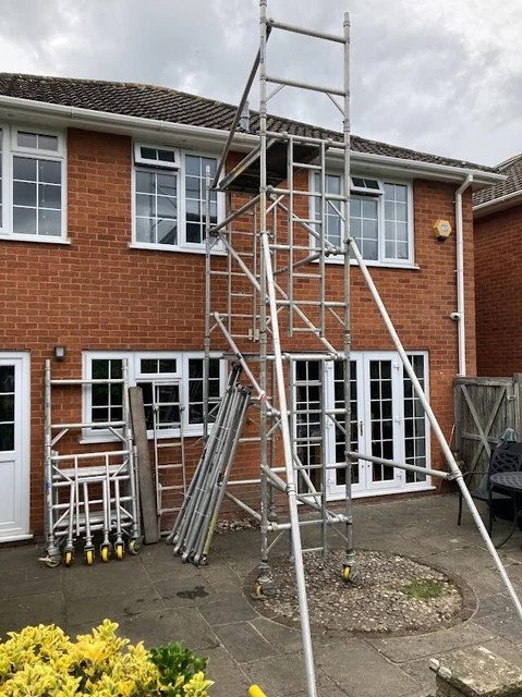 BOSS SCAFFOLD TOWER - 8 Metres plus working height £1,050.00 - PicClick UK