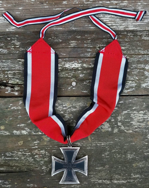 KNIGHT'S CROSS OF the Iron Cross 1957 Order of Honor Award Badge £46.62 ...