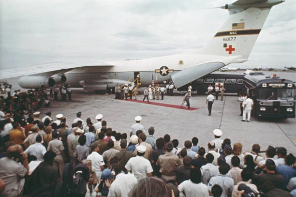 USAF LOCKHEED C-141 Starlifter aircraft 1970s OLD PHOTO $7.65 - PicClick AU