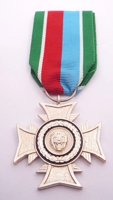 RHODESIA SILVER CROSS Of Rhodesia Medal - Collectors Set £24.99 ...