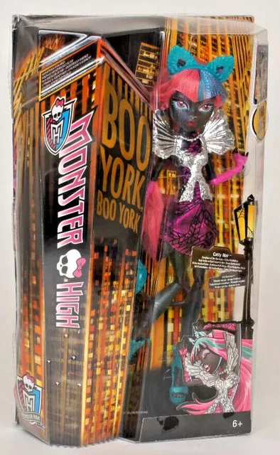 MONSTER HIGH BOO York Catty Noir, in perfect conditions, new and never ...