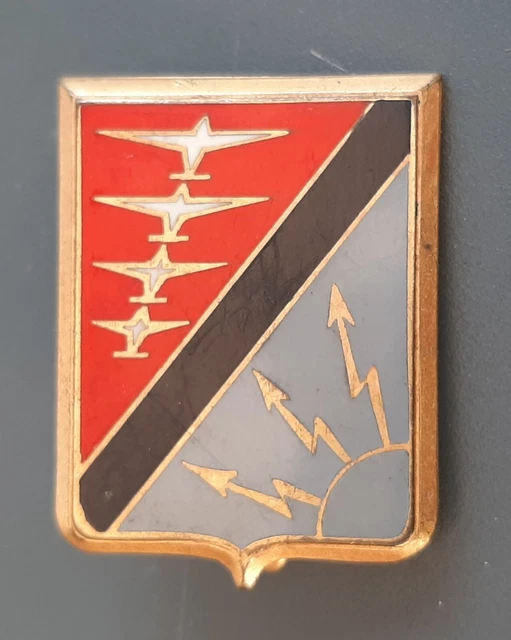 INSIGNE BADGE BA 902 Armée de l'Air BASE AÉRIENNE CONTREXEVILLE ...