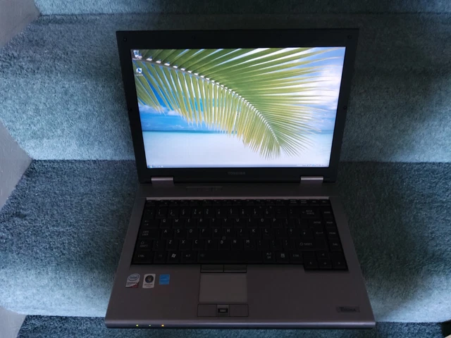 TOSHIBA TECRA M10 laptop Windows Vista. £30.00 - PicClick UK