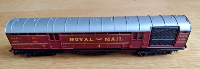 HORNBY OO GAUGE LMS, Royal Mail Coach £12.40 - PicClick UK