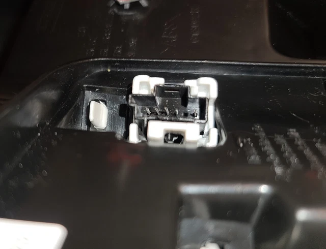 MERCEDES-BENZ A2129060803 RIGHT Rear Light for E Class W212 EUR 64,43 ...