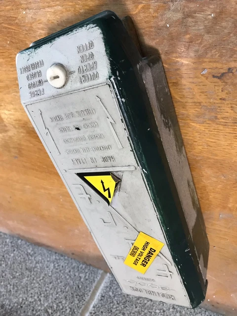 NEON FART TRANSFORMER - P.E Resin Block 2000 Compact £5.00 - PicClick UK