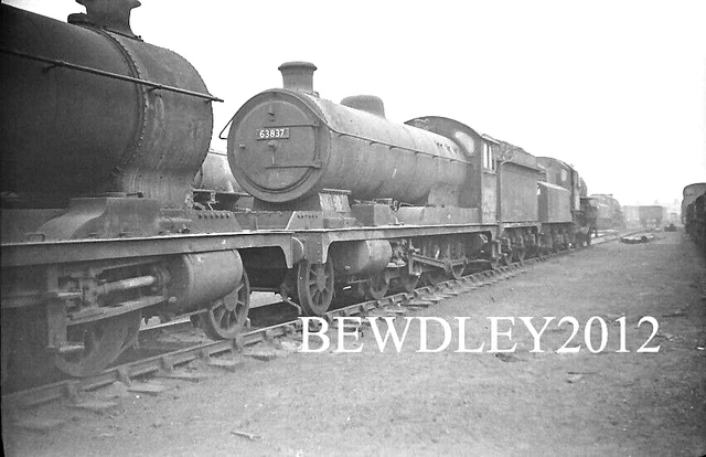 NEGATIVE 35MM LNER ROBINSON O4 CLASS 63837 ON COLWICK SHED MPD 1964 £3. ...