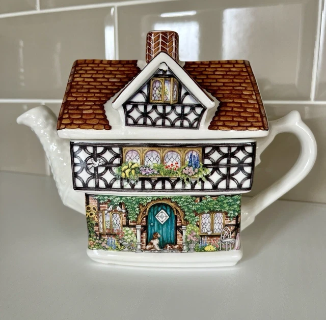 Novelty Collectable Teapots FOR SALE! - PicClick UK