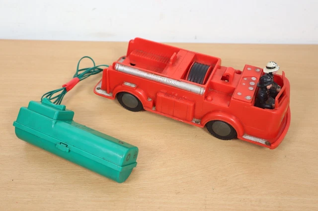 VINTAGE MARX BATTERY Operated Fire Engine Truck Toy RC Car Retro ...