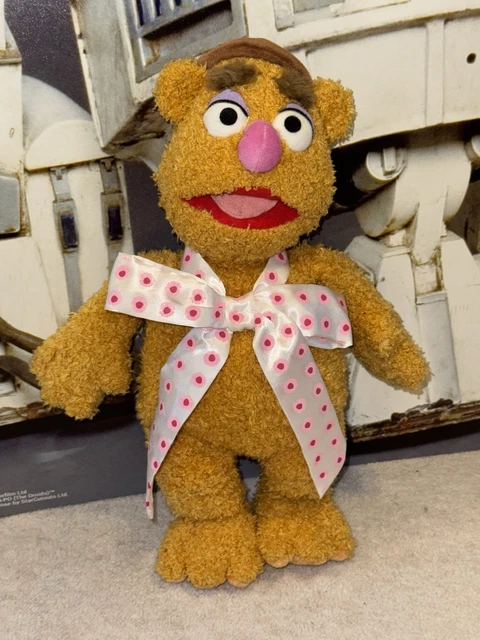 AUTHENTIC DISNEY STORE FOZZIE BEAR MUPPETS 2014 MOST WANTED MOVIE 15 ...
