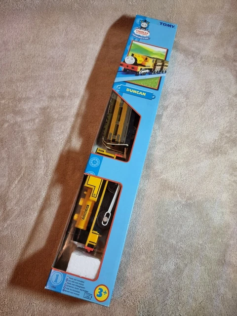 TOMY TRACKMASTER THOMAS And Friends Boxed Duncan With Trucks B72 £65.00 ...