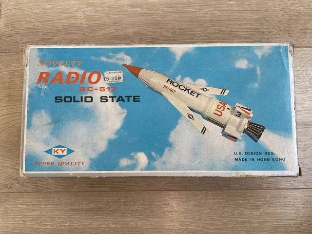 VINTAGE ROCKET BC-517 Novelty Radio Solids State With Box And Stand £75 ...