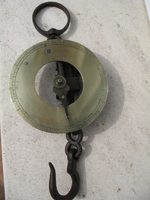 PESON ANCIEN A Cadran Circulaire Gradue Ressort En C A Pignon Et ...