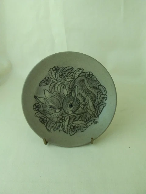 POOLE POTTERY, RABBIT Dish, Designed By, Barbara Linley Adams, 1980s £ ...