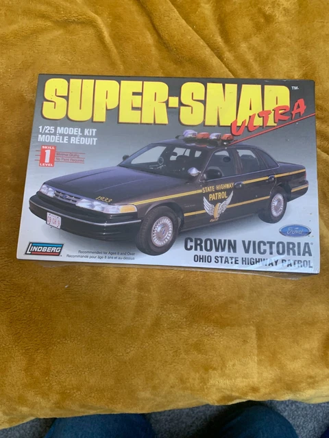 LINDBERG FORD CROWN victoria ohio state highway patrol 1/25 Model Kit ...