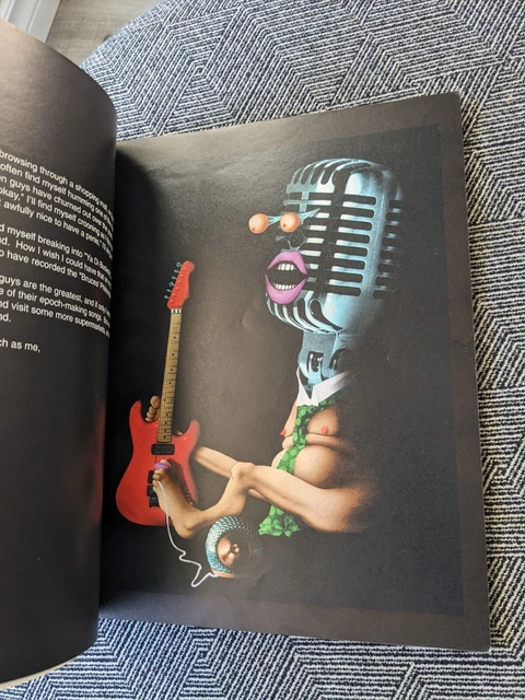 MONTY PYTHON BUNDLE: The Case Against (1981) Song Book (1994) Papperbok ...