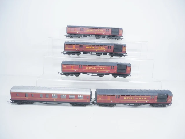 HORNBY OO GAUGE LMS Royal Mail Coaches + Brake Coach £39.99 - PicClick UK