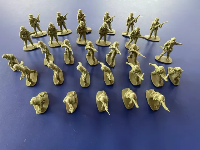 AIRFIX TOY SOLDIERS British Paratroopers 1/32 Scale WW2 x 30 £7.49 ...