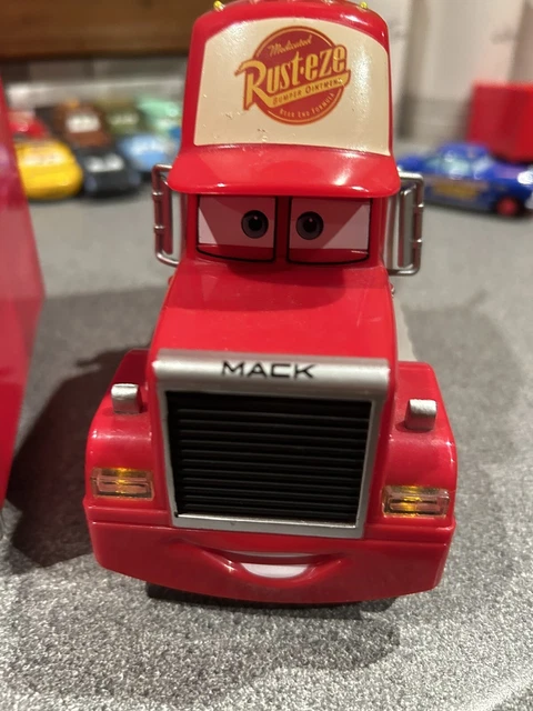 CAMION DISNEY CARS Lightning Mcqueen Mack con binario integrato EUR 11 ... CAMION DISNEY CARS Lightning Mcqueen Mack con binario integrato EUR 11 ...