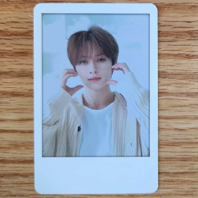 LEE KNOW PHOTOCARD Stray Kids 2024 Season's Greeting Soundwave POB SKZ ... LEE KNOW PHOTOCARD Stray Kids 2024 Season's Greeting Soundwave POB SKZ ...
