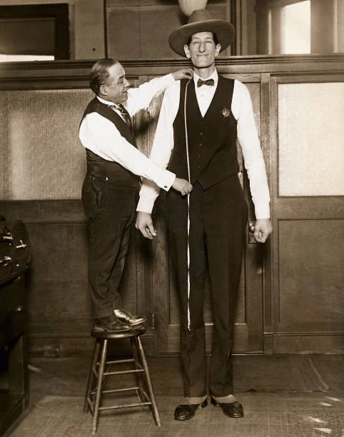 JACK EARLE, THE Eight Foot, Six Inch Circus Giant From Texas, Havi- Old ...