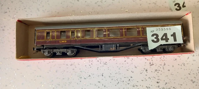 TTR TRIX 2/577 LMS Brake 3rd Carriage £12.95 - PicClick UK