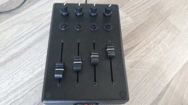 USB MIDI CONTROLLER 4 faders 4 Buttons 4 knobs programmable cc & pc DAW ...