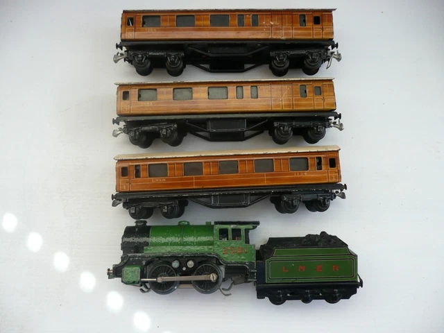 RARE TTR TRIX Twin Railway Lner Train Set £15.00 - PicClick UK