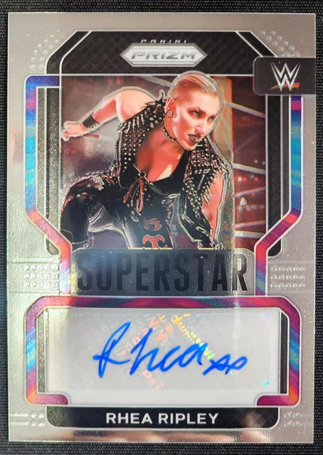 2022 PRIZM WWE Rhea Ripley Superstar Autograph Auto #SA-RRP EUR 101,35 ...